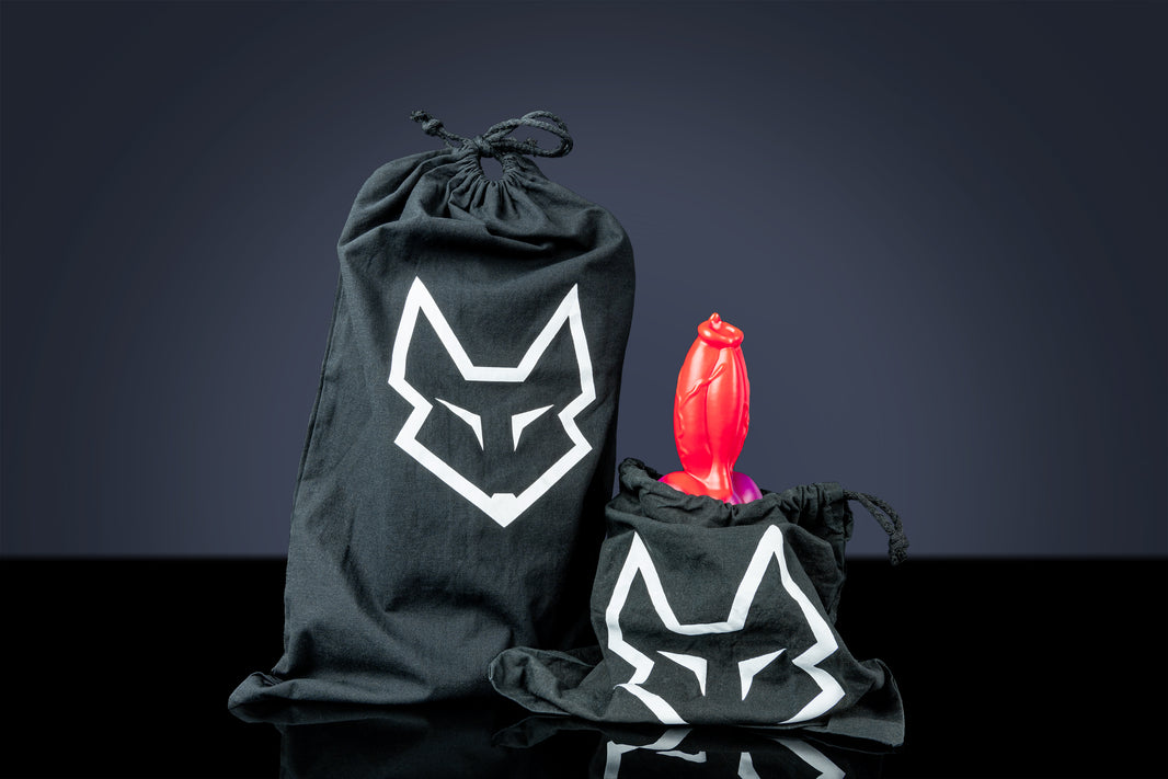 Accs & merch – Naughty Fox